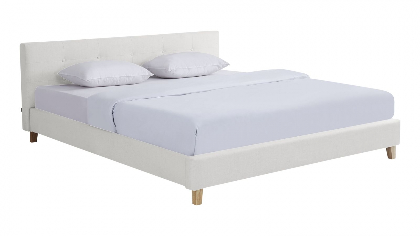 Lit adulte 180x200 cm avec tête de lit capitonnée en tissu beige - Milo ...